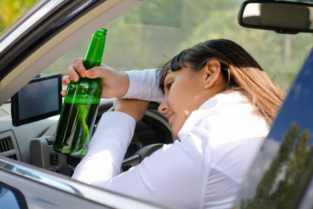 What Is Alcohol Psychosis? (And How To Recognize It) - Alpha Nutrition